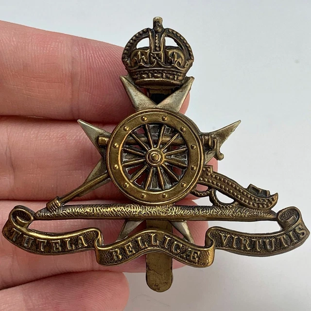 ORIGINAL ROYAL MALTA Artillery RMA Maltese Colonial Regiment Cap Badge ...
