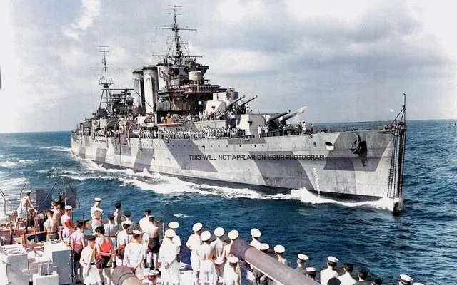 ROYAL NAVY COUNTY Class Heavy Cruiser Hms Devonshire Jackstay Hms ...