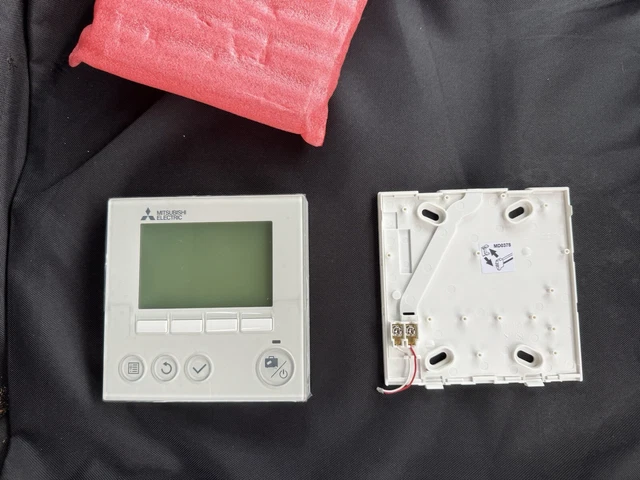 MITSUBISHI ELECTRIC FTC6 Ecodan Heating controller Flow temperature ...