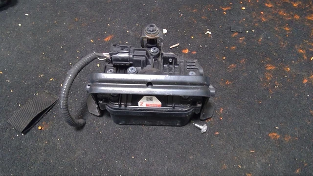 CAMERA/PROJECTOR RADAR UNIT Adaptive Cruise Fits 16-20 LAND CRUISER ...