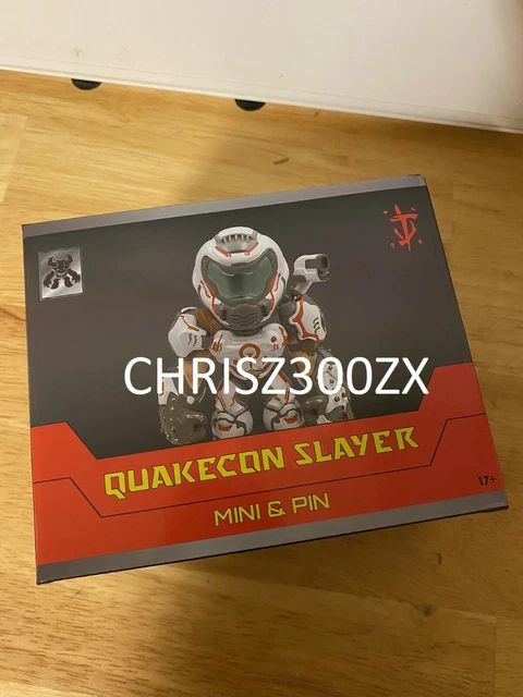 DOOM ETERNAL CLASSIC Quakecon Mini Slayer White Figure Statue Marine ...