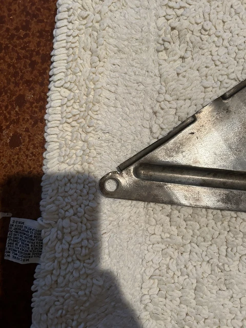 House Covers GM Genuine Parts 24205900 Transmission Bell Housing ...