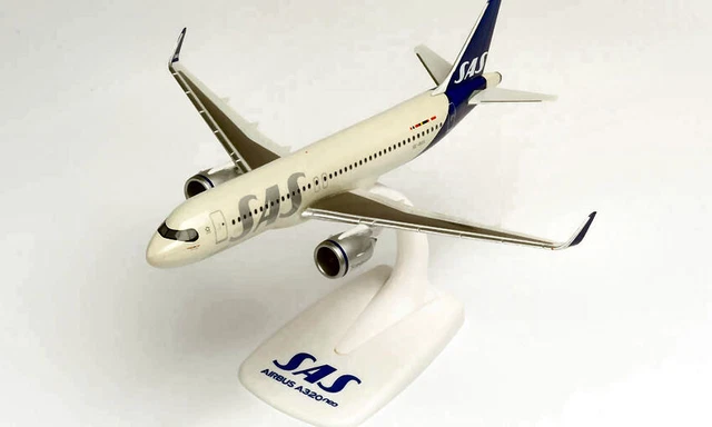 AIRCRAFT MODELS HERPA Airbus A320 Neo SAS Scandinavian cm18 1:200 ...