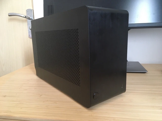 DAN A4-SFX V4.1 Mini ITX Computer Case (extra Asetek cooler) £119.00 ...