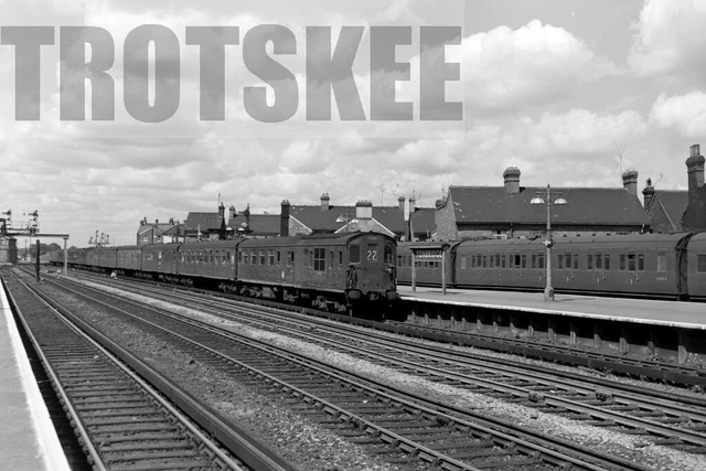 LARGER NEGATIVE BR British Railways Diesel DEMU Class 203 1036 ...