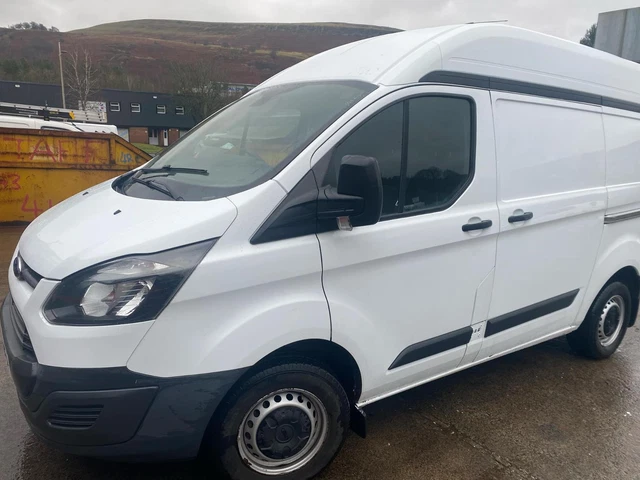 2015 FORD TRANSIT Custom swb High roof 77k with History ..1 owner £ ...