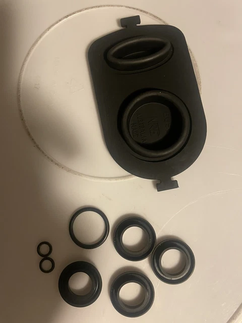 FORD FALCON XY XW Brake Master Cylinder REPAIR KIT to suit Master ...