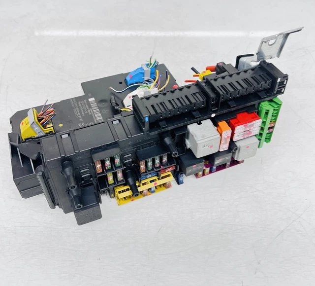 MERCEDES W212 FUSE Box Relay Rear SAM Control Unit Module A2129009622 £ ...