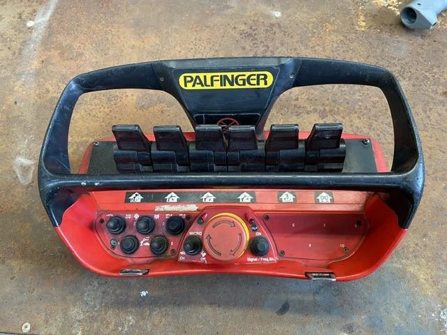 PALFINGER REMOTE CONTROL crane parts £1,600.00 - PicClick UK