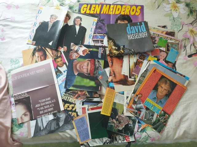 LOT DE POSTERS, articles, affiches films, chanteurs et acteurs années ... LOT DE POSTERS, articles, affiches films, chanteurs et acteurs années ...