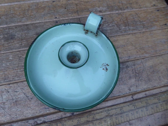 ANTIQUE ENAMEL CANDLE Holder . Wee-Willie-Winkie Chamber Stick - Green ...