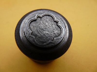 ANCIENNE MATRICE POINÇON outil ( A1282) EUR 20,00 - PicClick FR