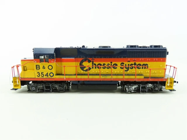 HO SCALE ATHEARN C&O Chessie System EMD GP35 Diesel #3540 - Custom $39. ...