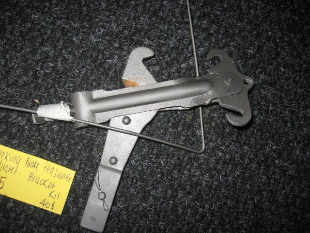 MERCEDES-BENZ W123 240D 280CE parking hand brake adjuster tensioner ...