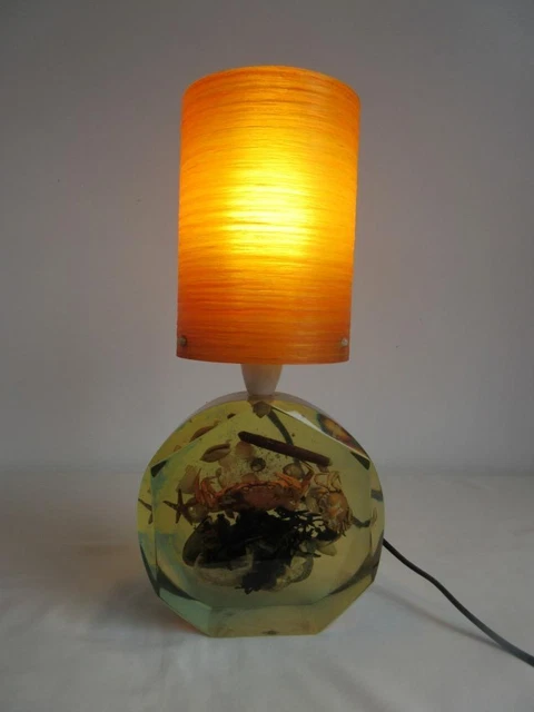 VINTAGE RETRO 60'S/70'S Perspex/ Lucite Sea Life/ Shells Lamp ...