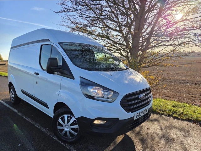 FORD TRANSIT CUSTOM 2.0 Transit Custom Leader Van 320 L2 2.0L EcoBlue ...
