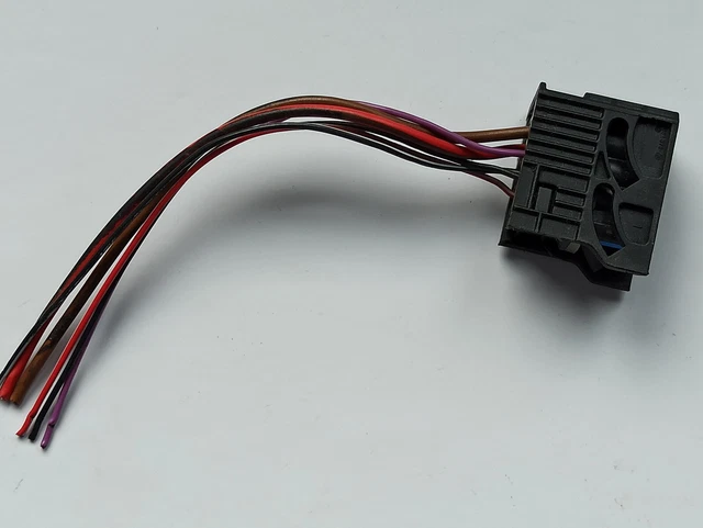 ORIGINAL BMW STECKERGEHÄUSE Buchsengehäuse Connector Stecker 1387190 ...