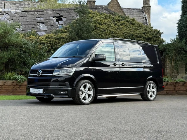 VOLKSWAGEN TRANSPORTER SPORTLINE 2.0 TDI 204 DSG SWB Kombi £29,995.00 ...