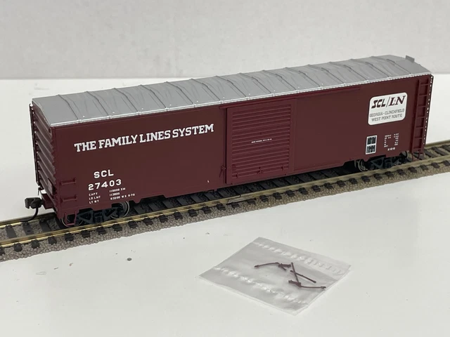 ATLAS 20 001 452 -H0- Family Lines (SCL) 50' Single Door Box Car. no ...