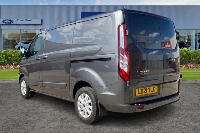 FORD TRANSIT CUSTOM 300 Limited AUTO L1 SWB FWD 2.0 EcoBlue 130ps Low ...