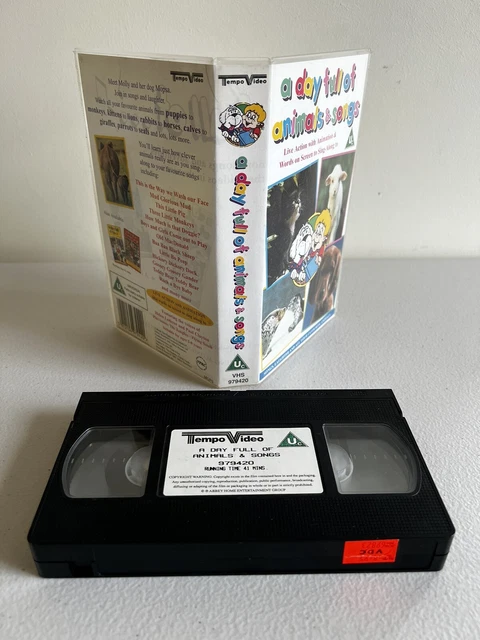 A DAY FULL Of Animals & Songs VHS VIDEO 1995 Vintage Live action with ...