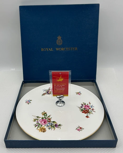 ROYAL WORCESTER CAKE Stand Plate 11 inches Fine Bone China Made In ...