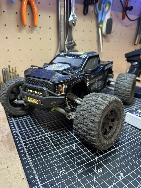 RLAARLO CARBON TERMINATOR V2 Brushless 1:10 3S LiPo servo upgrade plus ...