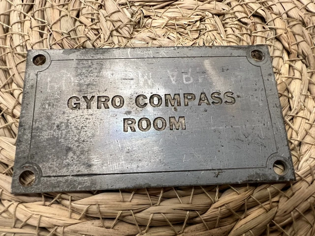 RARE VINTAGE GYRO Compass Room Plate From Ww2 Minesweeper Mandate £29. ...