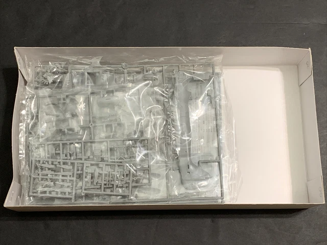 AVIATION MODEL: SHANGHAI Dragon 5502 / Focke-Wulf Fw190A-8 / 1:48 / AM ...