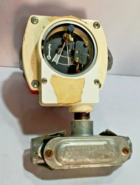 MURPHY SWICHGAGE EL150K1 - 15700116 Fuel Level Switch Assy. w/ Crouse ...