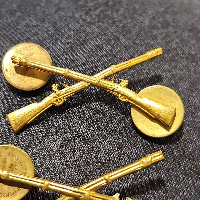 WW2 US MILITARY Army Officer Infantry Collar Brass Insignia Pins ...