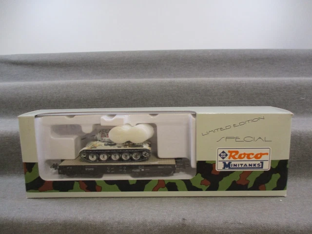 ROCO MINITANKS SPUR H0 874 Güterwagen DRG Flachwagen mit Beutepanzer T ...