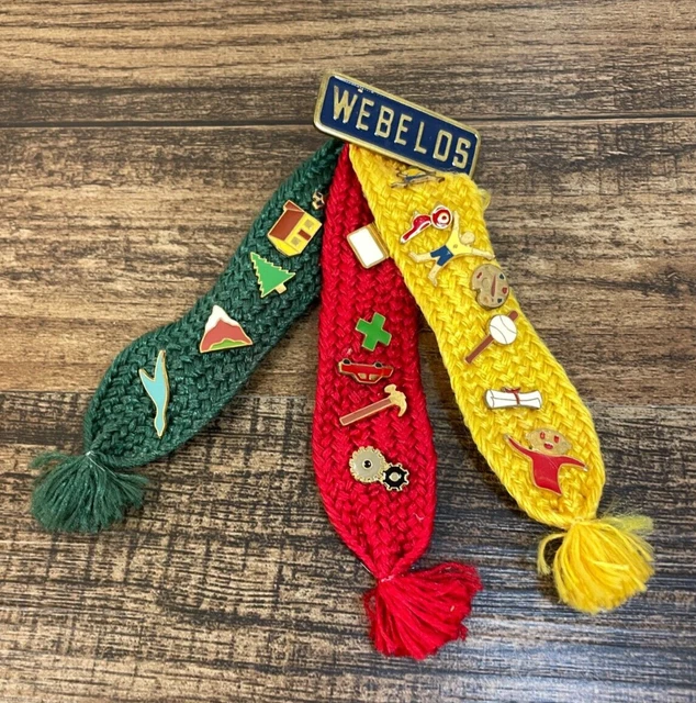 VINTAGE BOY SCOUTS BSA Webelos Tri-Color Ribbon & 18 Merit Badge ...