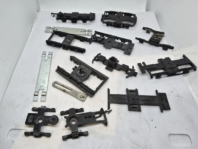 OO SCALE SELECTION Of Coach Bogie Parts Kit And Rtr Ideal For Repairs £ ...