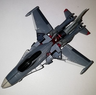 TRANSFORMERS PRIME CYBERVERSE seeker jet STARSCREAM action figure ...