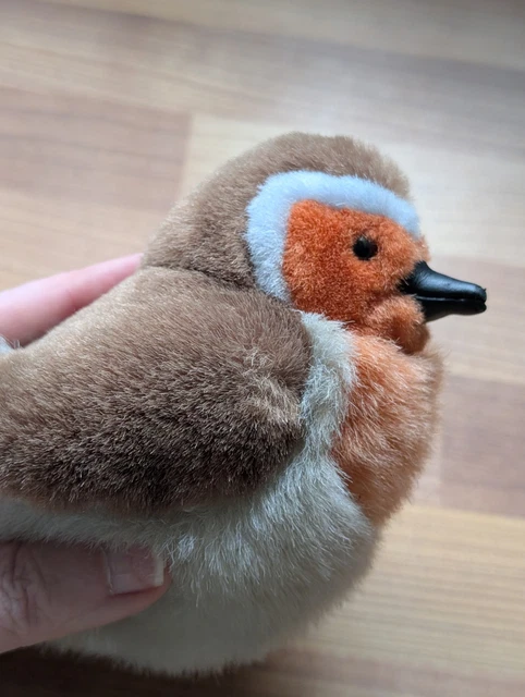 WILD REPUBLIC EUROPEON ROBIN Bird Plush Toy K&M International RSPB £10. ...