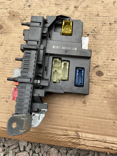 MERCEDES C CLASS W204 rear SAM Control Unit 2045458401 £45.00 - PicClick UK