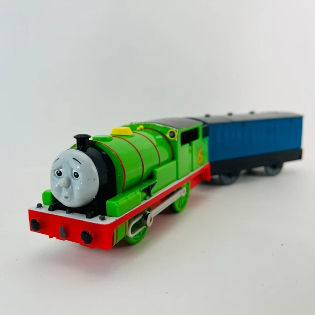THOMAS & FRIENDS TrackMaster R/C PERCY Train Engine Remote Control £47. ...