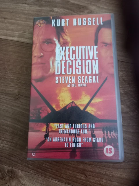 EXECUTIVE DECISION VHS Video Tape Cassette (1996) Kurt Russell, Steven ...