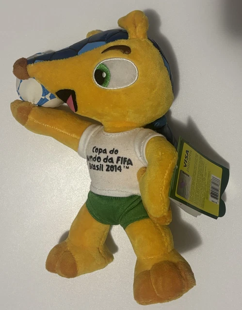 OFFICIAL MASCOT BRAZIL 2014 Fifa World Cup "Fuleco" EUR 99,00 - PicClick IT