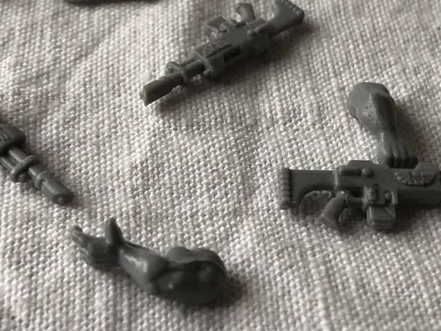 WARHAMMER GW GAME Worshop 40k : Vintage Commando Marines arms Weapons ...