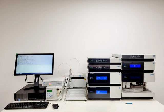 DIONEX ULTIMATE 3000 HPLC System - AXP - VWD-3100 - TCC-3000 SD - SRD ...