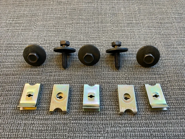 MERCEDES-BENZ ENGINE Splash Guard Undertray Shield Body Hex Screw U-Nut ...