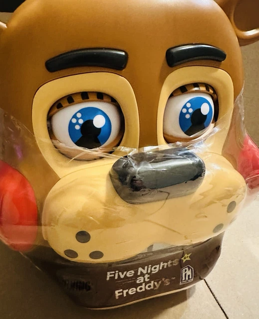 FIVE NIGHTS AT Freddy’s Toy Freddy Collector Bundle Head Walmart ...