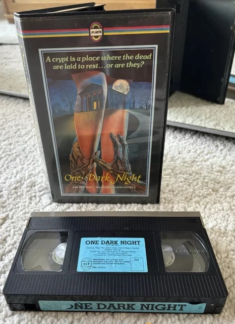 (NEW PLAYBACK PICS incl.) One Dark Night 1982 VHS big Box plays ...