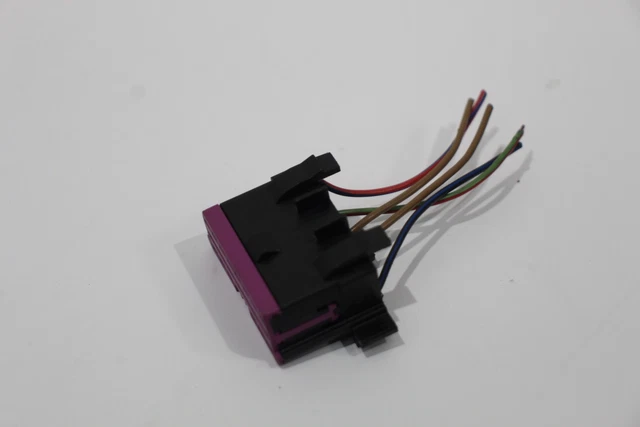 VW GOLF 1J Mk4 Connettore porta diagnostica telaio a filo 3A0972695 EUR 17,83 - PicClick IT