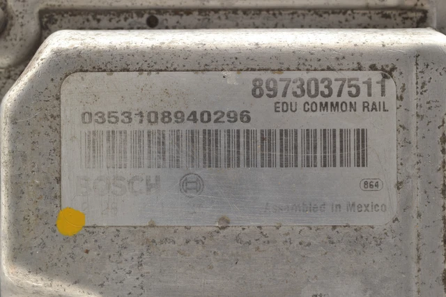 2004-2005 GMC SILVERADO Sierra Duramax Lly Fuel Injector Module Ficm ...