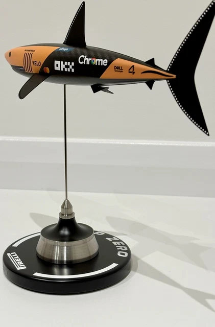 MCLAREN FORMULA 1 Lando Norris 2025 World Champion Limited Carbon ...