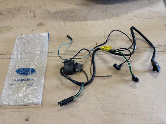 FORD FIESTA XR2 Mk2 1.6 Cvh Ecu Wiring Loom Harness To Coil Distributor ...
