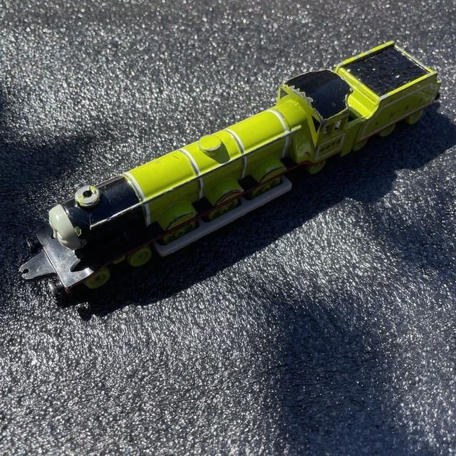 ERTL FLYING SCOTSMAN Die cast steam crane from Thomas the Tank Engine ...